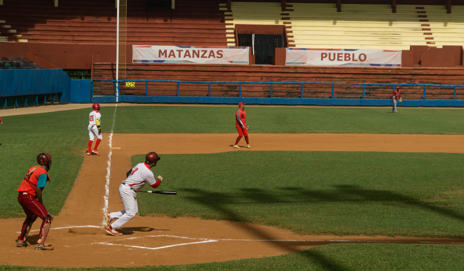 Matanzas y Perico, el duelo por el trono de la pelota provincial - TV ...