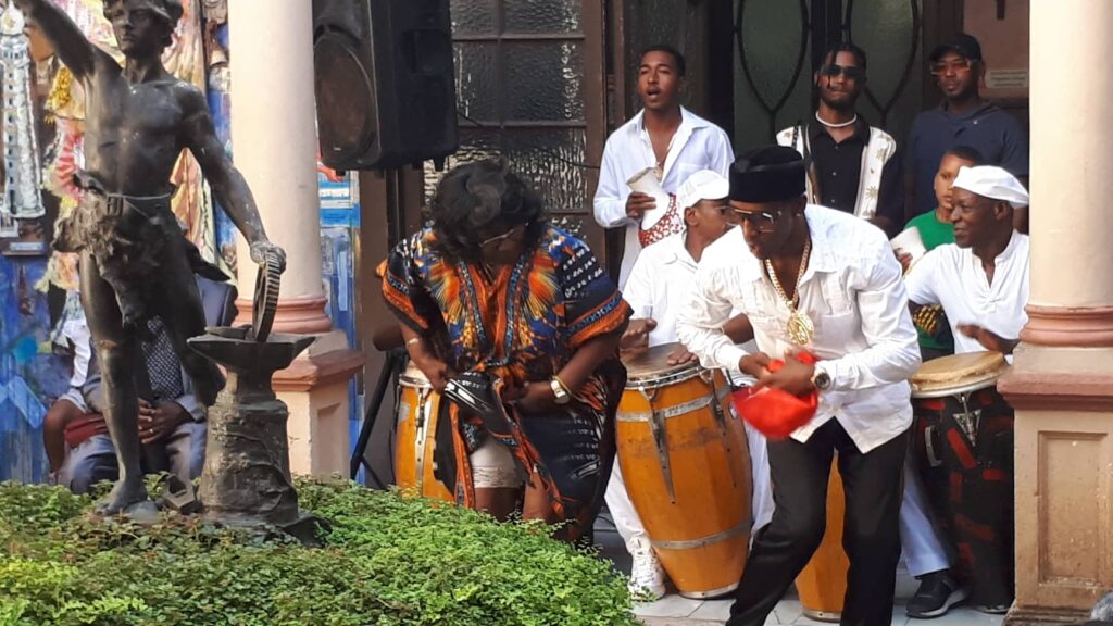 70 años de Los Muñequitos de Matanzas - Radio Llanura de Colón