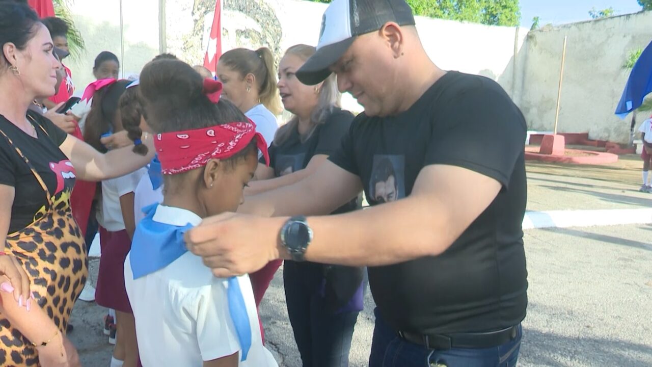 Recuerdan a Antonio Maceo y a Ernesto Che en sus natalicios